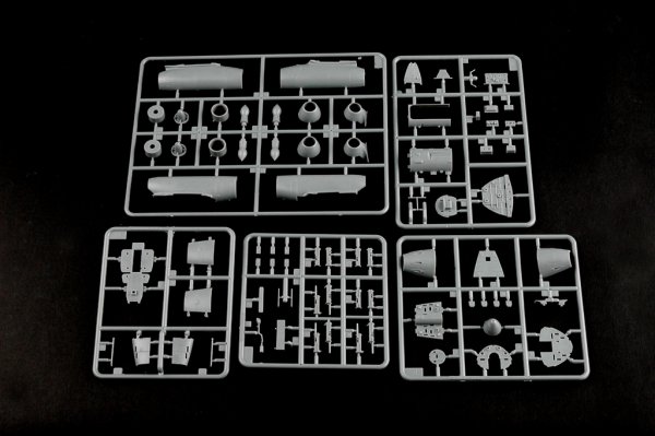 Messerschmitt Me 262 A-1a/U2 (V056) · HobbyBoss · 80374 · 1:48